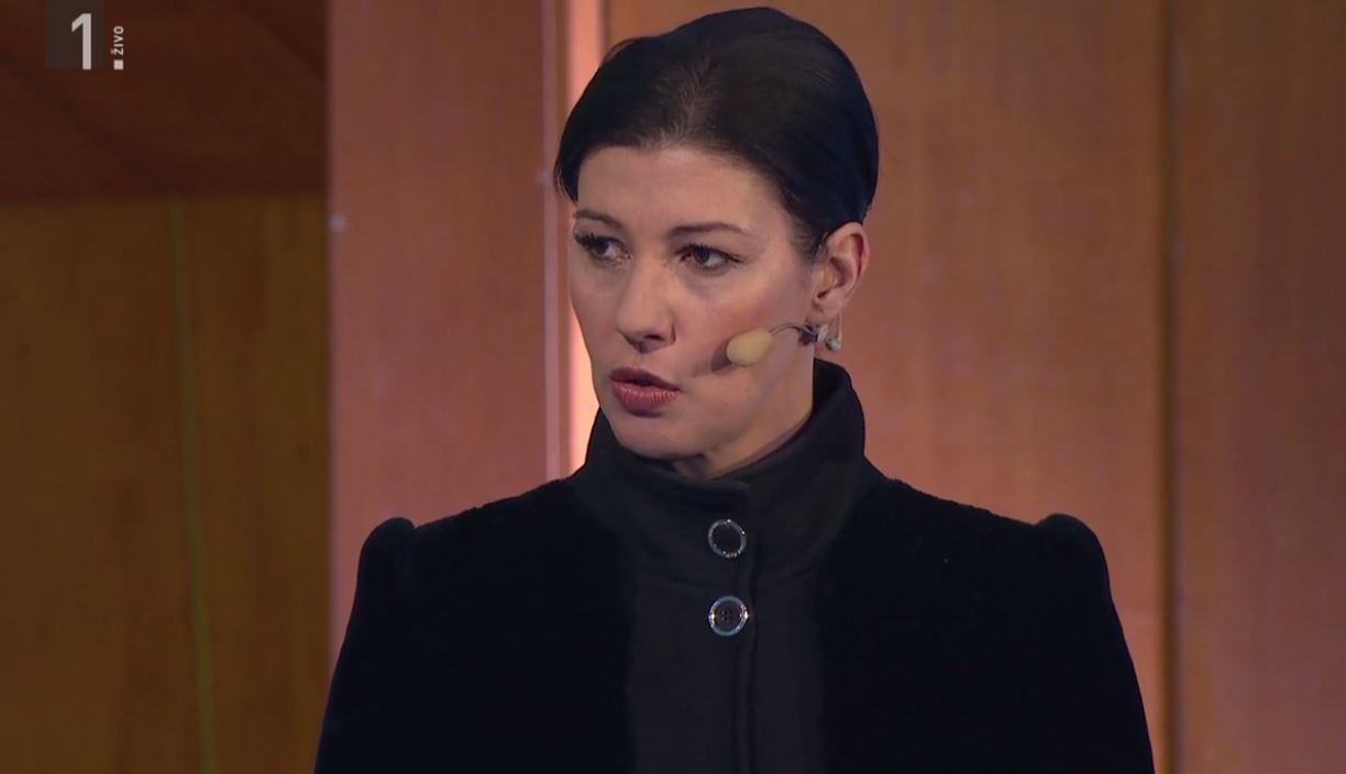 Ministrica Švarc Pipan na odstrelu: kdo so strici iz ozadja in kakšni ...